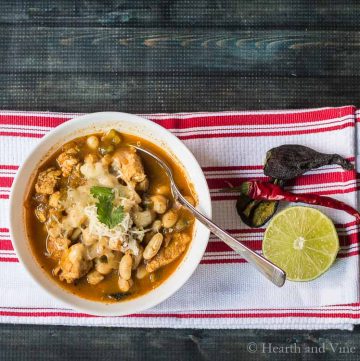 Spicy Chicken Chili For Something a Little Different | Hearth and Vine