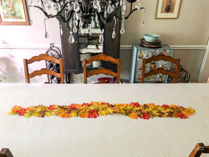 How to Make an Easy Faux Leaf Fall Table Runner