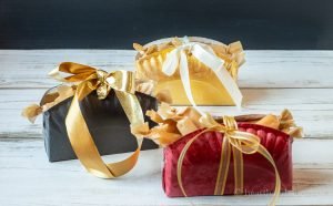 Paper Plate Boxes that are Cheap and Easily Created in Minutes