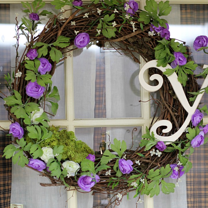 Easy Spring Wreaths To Enjoy Creating Alone or with Friends