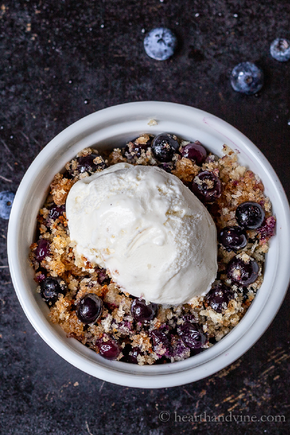 Blueberry Brown Betty Recipe - Quick and Easy Fresh Fruit Dessert