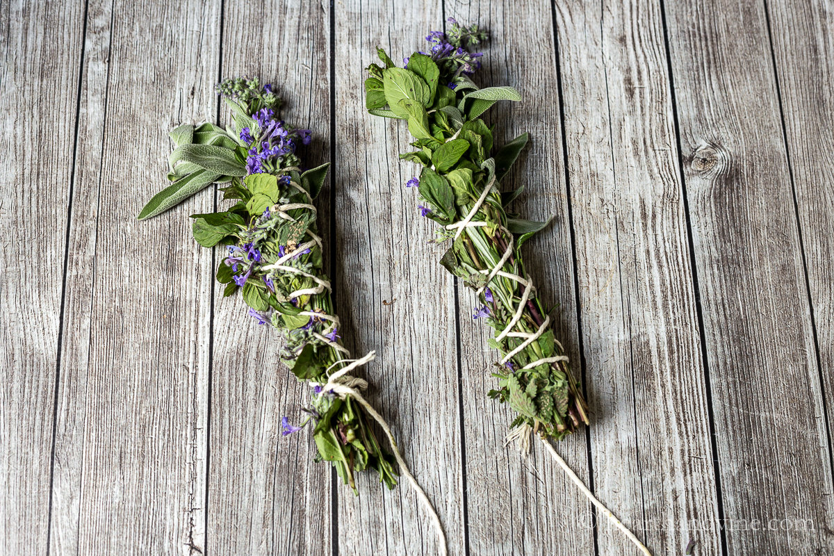 w to Make a Smudge Stick | Hearth and Vine