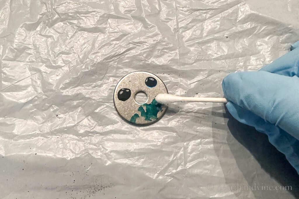 Alcohol Ink Washer Necklace Tutorial | Hearth and Vine