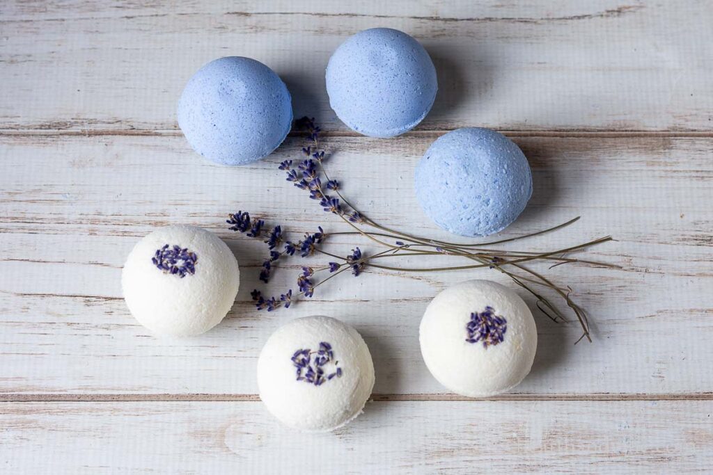 DIY Bath Bombs with Flowers and Color