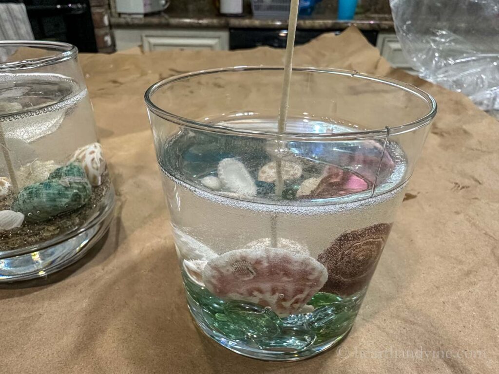 How to Make Gel Candles with Sea Shells