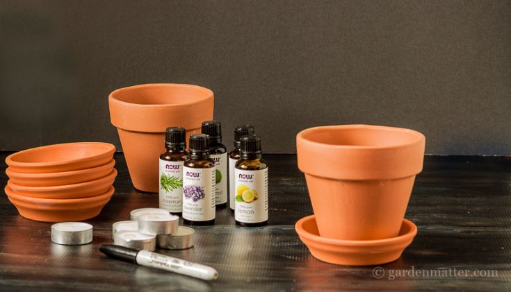 DIY Essential Oil Diffuser For All Your Favorite Scents